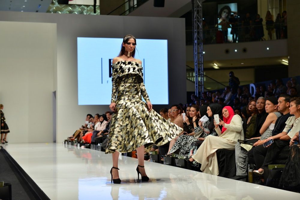 Gallery: Day 5, #KLFWRTW2016: Atelier Fitton and Fizi Woo @ 9pm ...