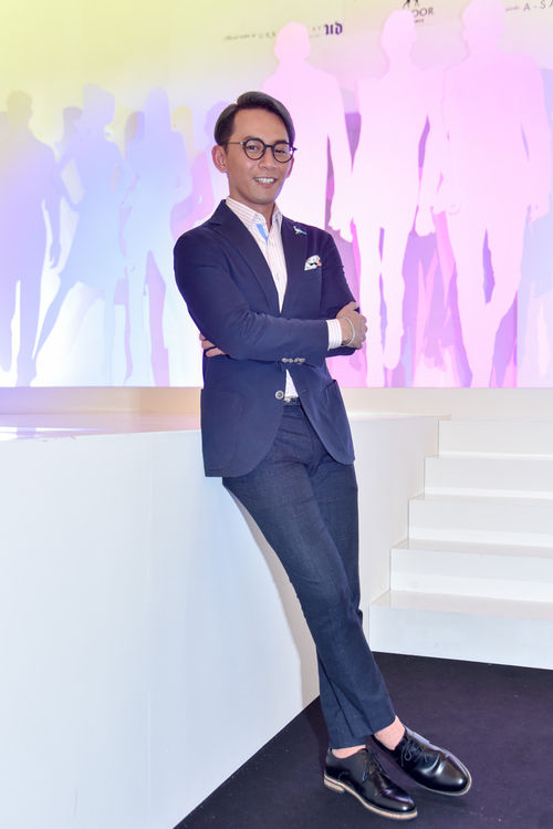 Spotted: 10 stylish guests at Sacoor Brothers KLCC fashion show ...