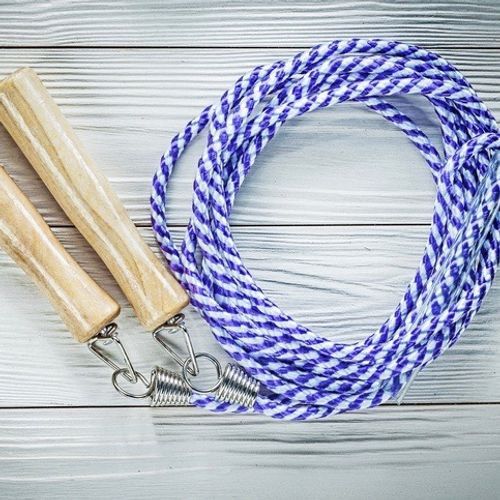 Jumping rope: 5 surprising benefits of this simple workout | Lifestyle ...