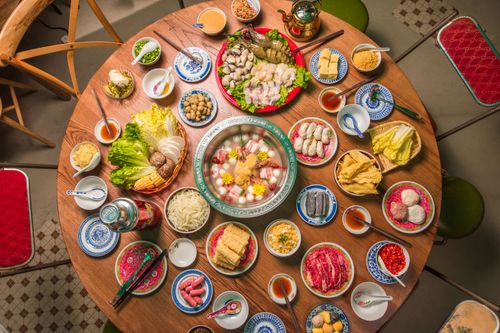 Hot pot etiquette: How to eat like a pro