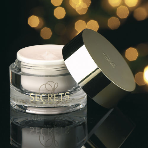 Best Makeup tips & beauty products to buy online | LSA Kuala Lumpur
