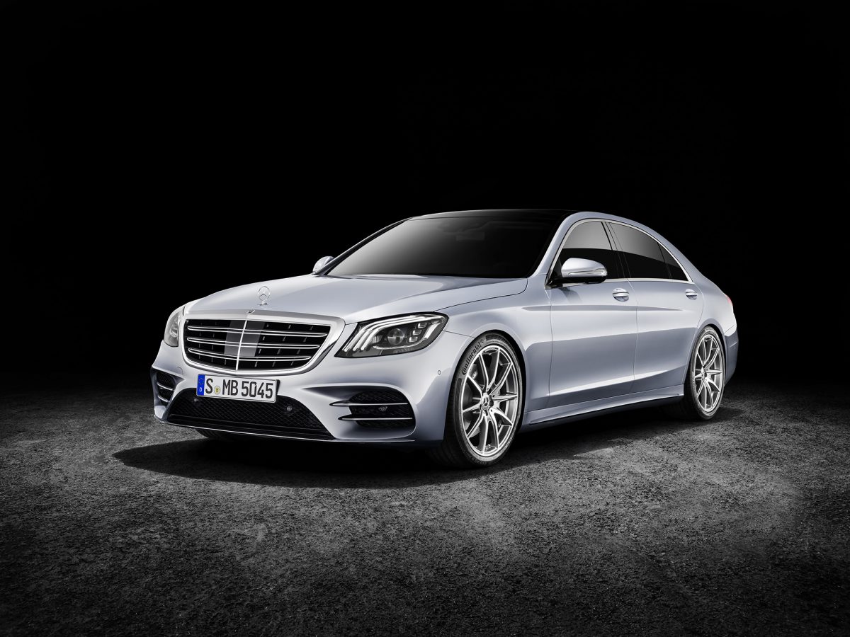 Mercedes-Benz's new S-Class is the most advanced tech cocoon you'll be ...