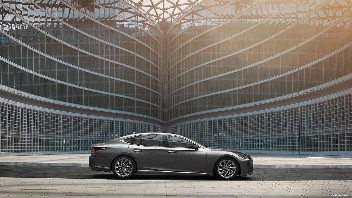 The new 2018 Lexus LS is a masterclass in performance and design
