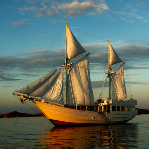 5 luxury sailing boats for an alternative travel experience