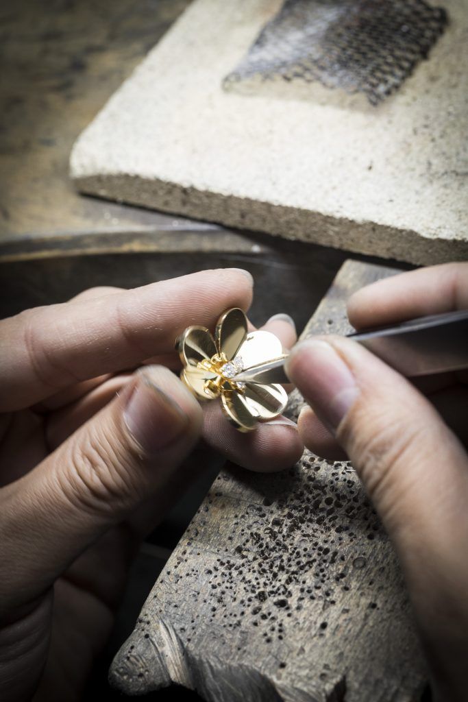 Van Cleef & Arpels rolls out an updated Frivole collection for 2018