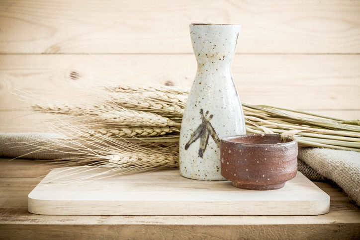 How to pick the right sake cup for your varieties of nihonshu