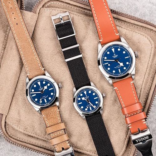 Small-faced watches are coming back in trend
