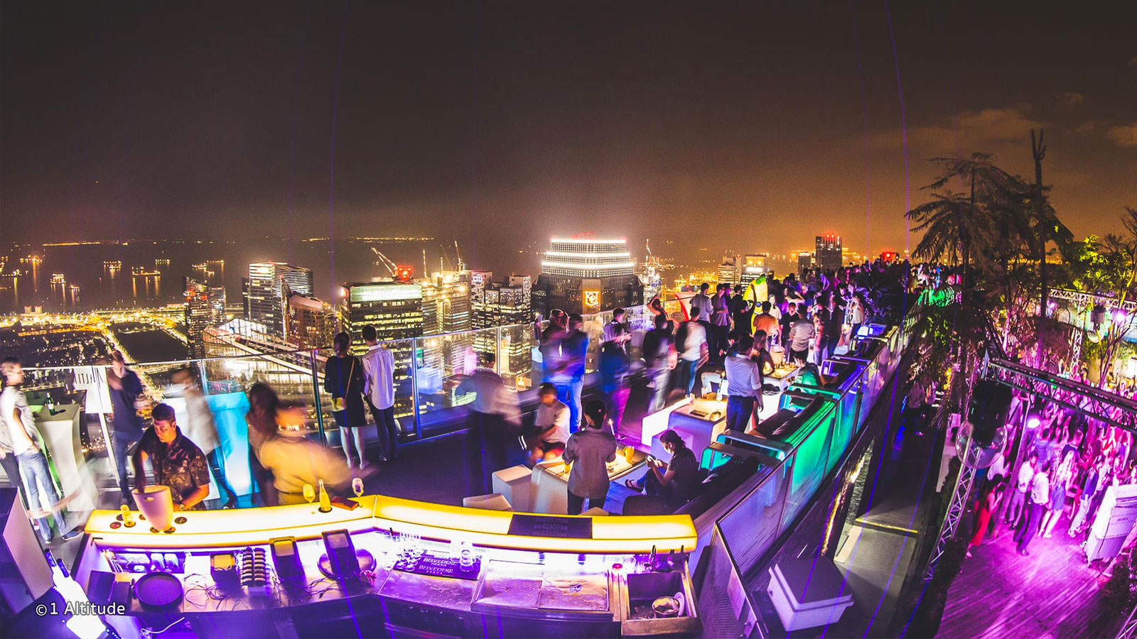 10 rooftop bars for prime views of the fireworks this National Day