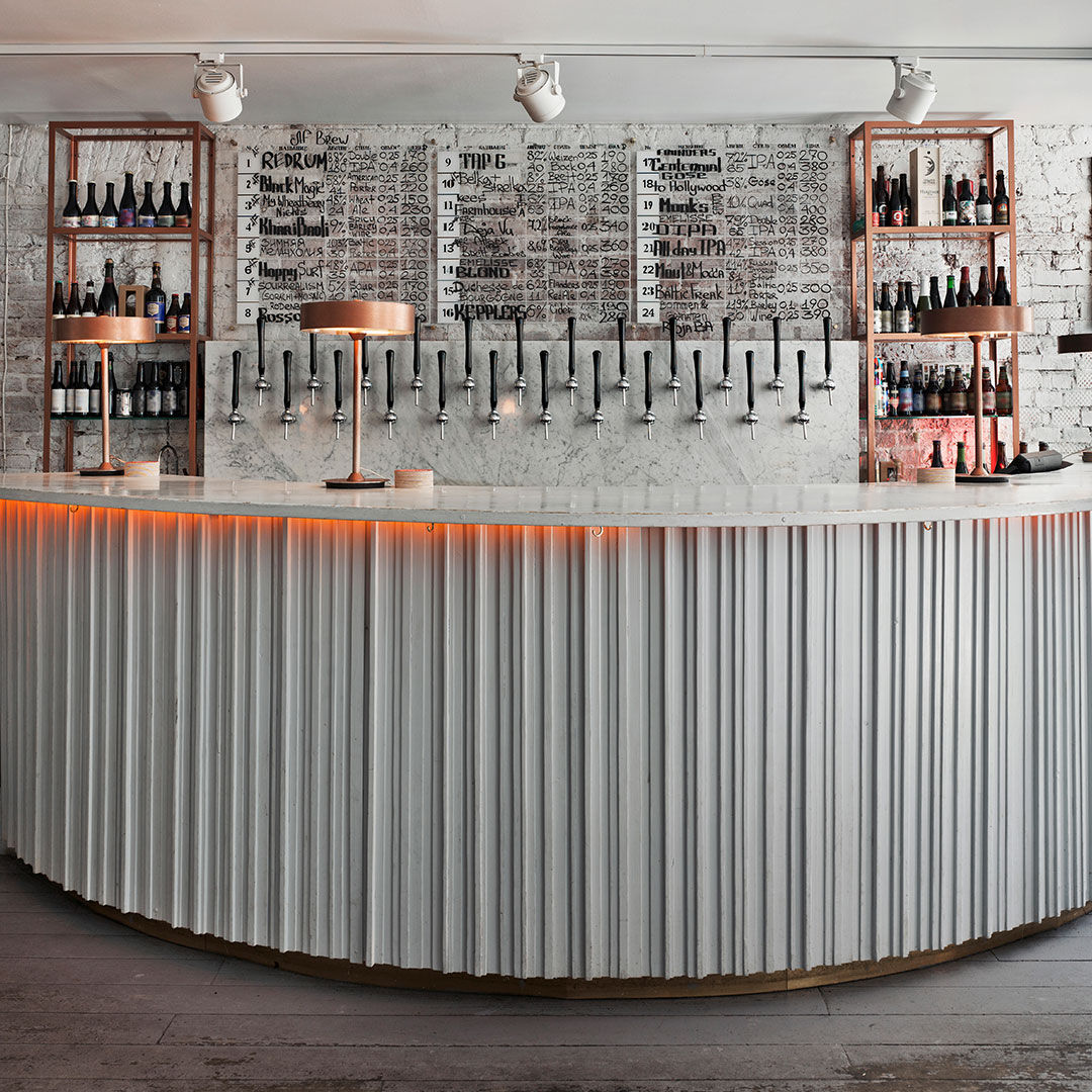 How to build the ultimate entertainment room to wow all your guests