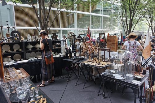 These are the best vintage markets in the world to source for precious ...