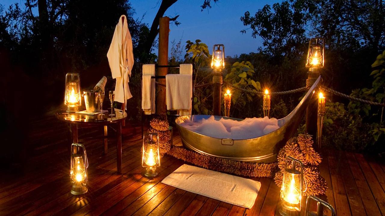 5 bathtubs around the world with the most scenic views