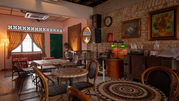 6 best gin bars in KL for a strong selection of your favourite spirit