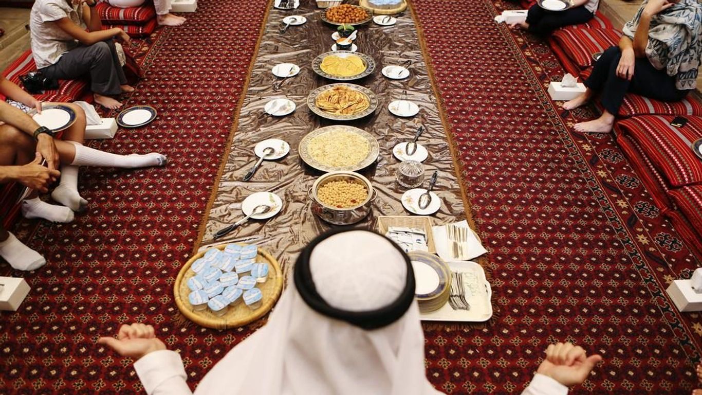 5 must-visit traditional restaurants in Dubai