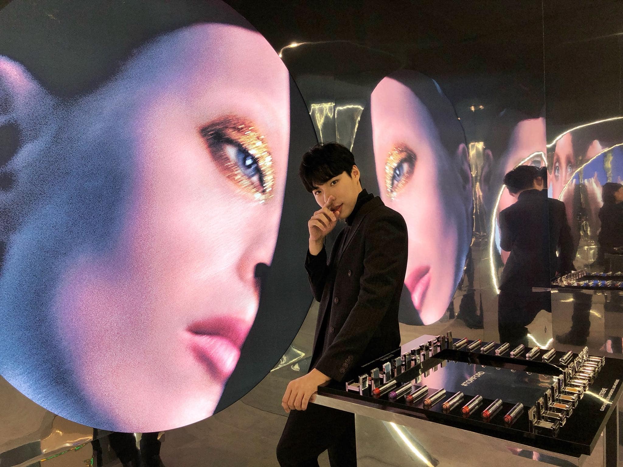 10 makeup products celebrity makeup artist, Shiyo Joo can't live without