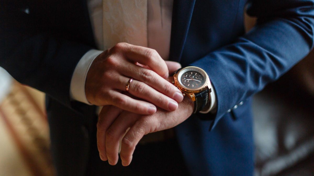 LSA Dressiquette: Here's the right way to match your watch and outfit