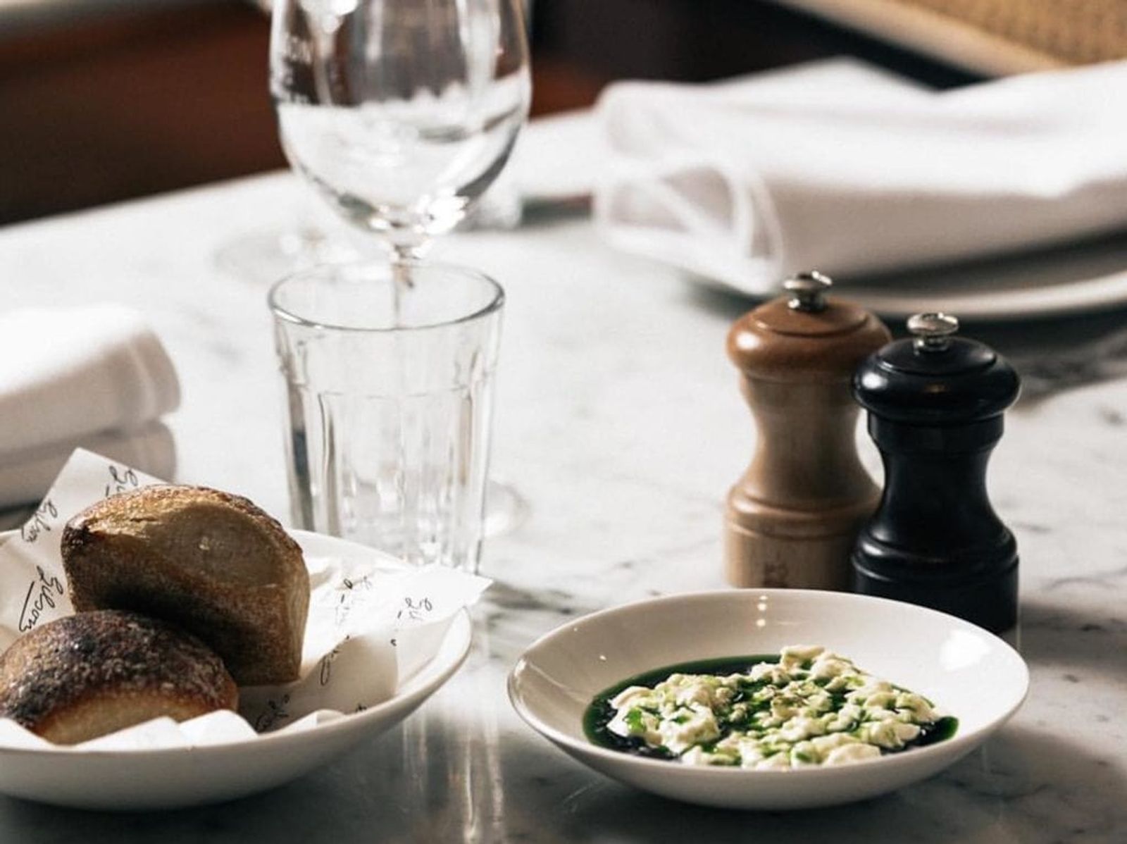 Melbourne Travel Guide: Discovering Victoria's finest "town & country" city