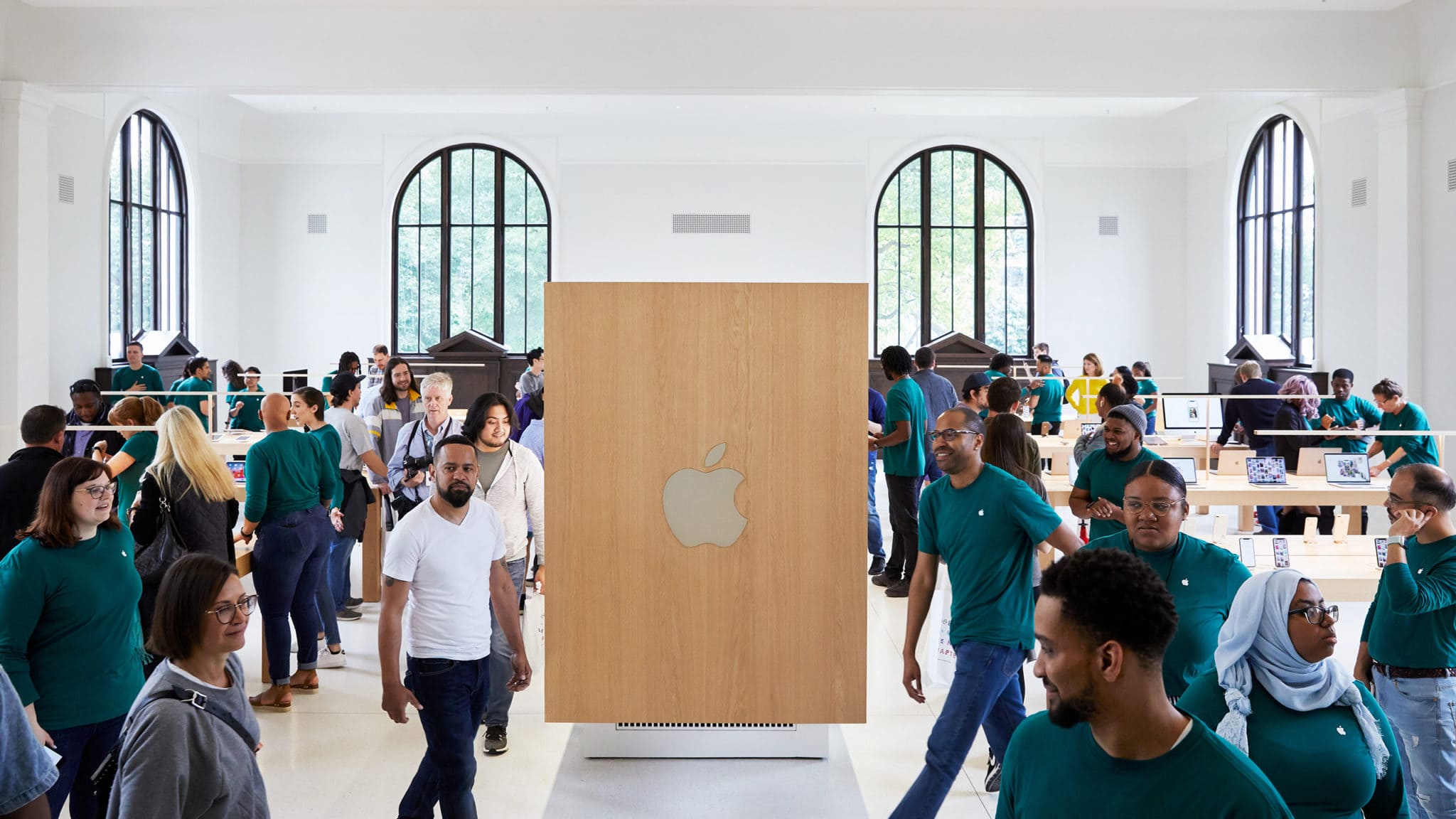 Apple opens its latest store in the historic Carnegie Library