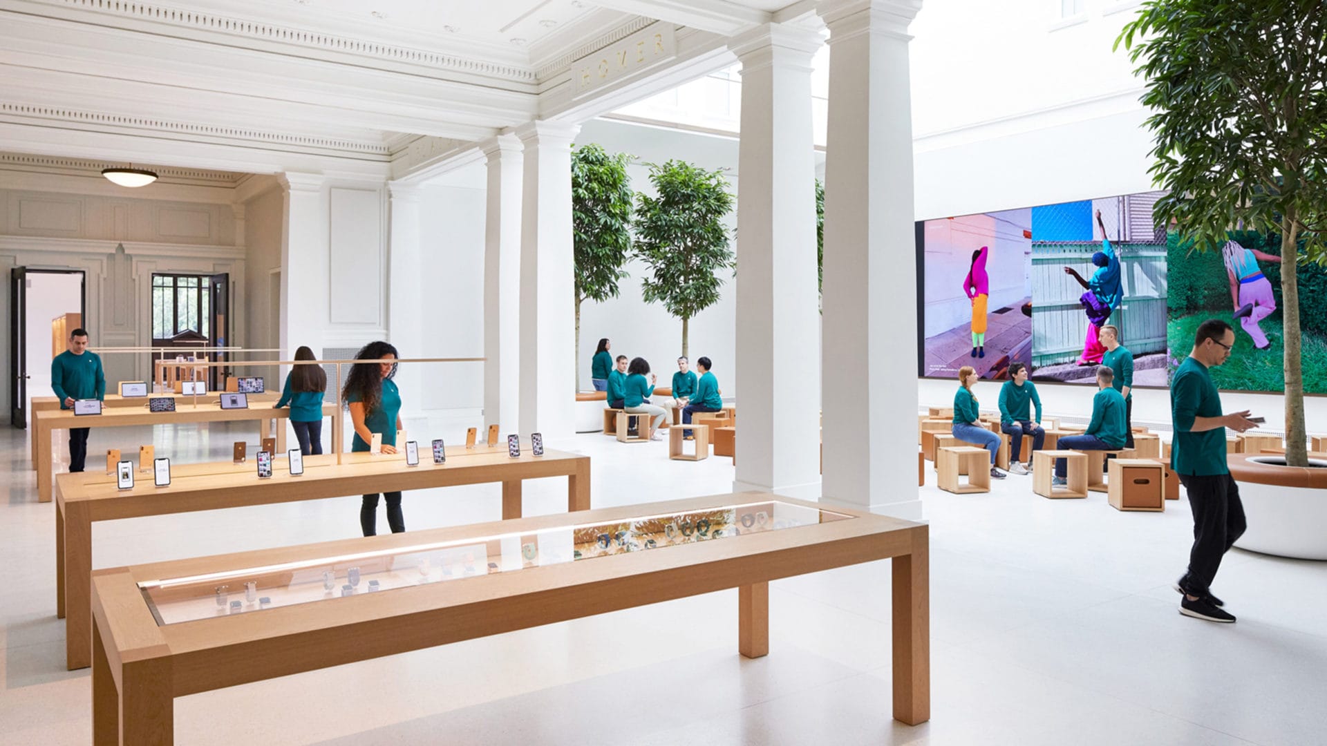Apple opens its latest store in the historic Carnegie Library