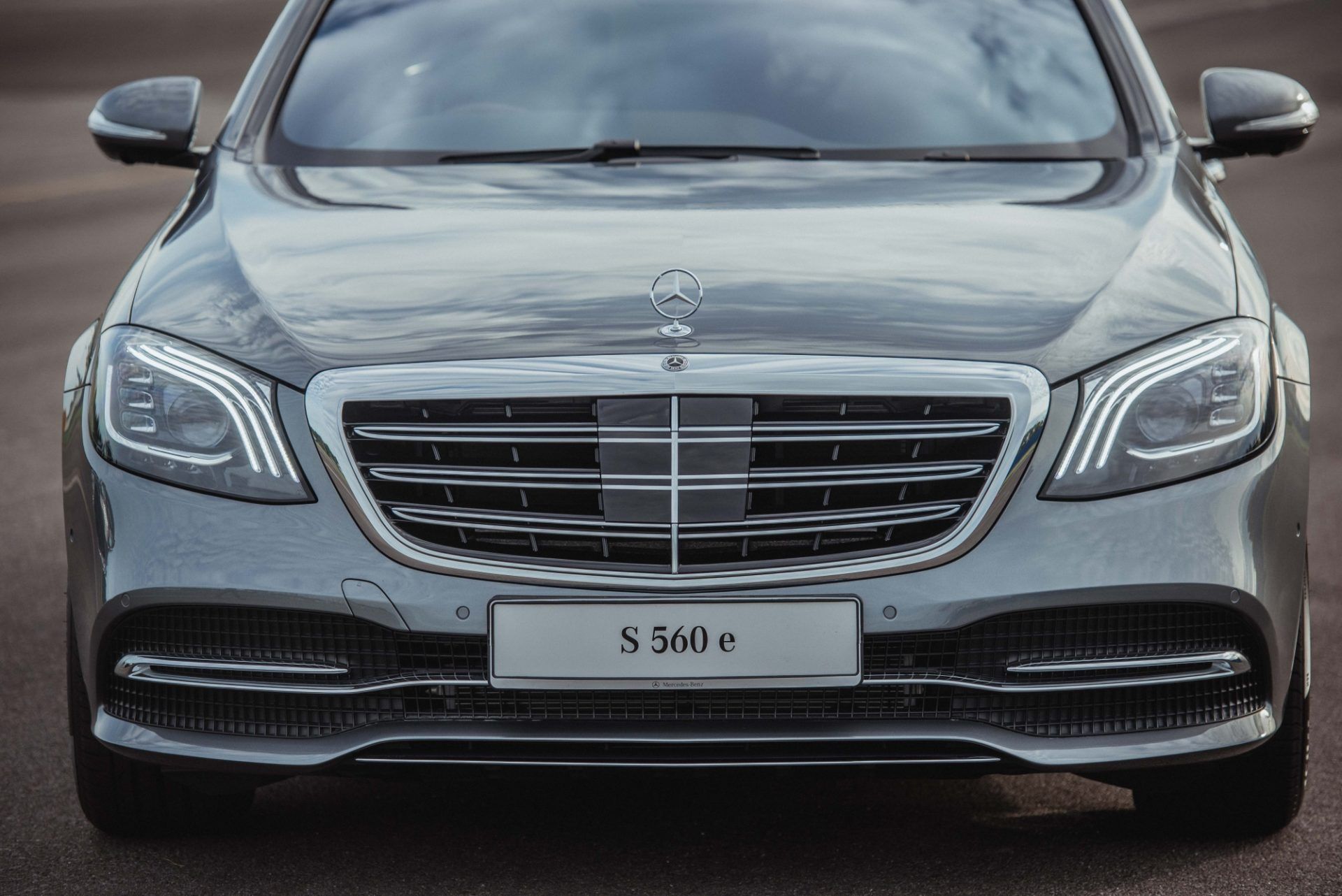 The Mercedes-Benz S 560e redefines the future of luxury