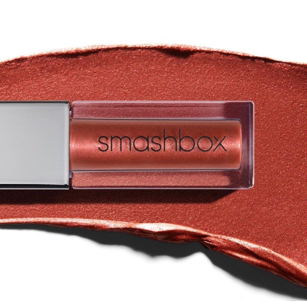 Here's a guide to the best lipstick textures available in India