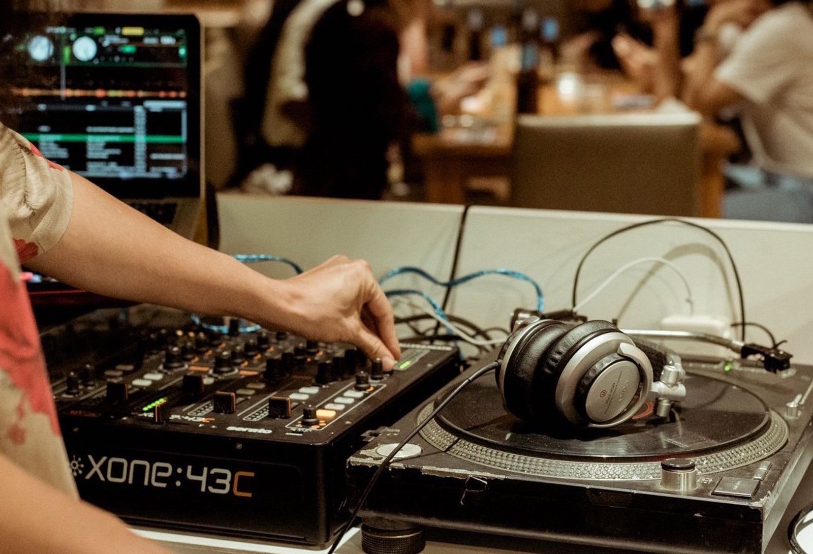How to pair music and food for your next dinner party | Lifestyle Asia ...