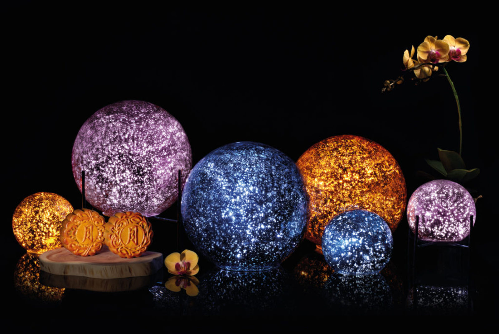 12 indulgent mooncakes to get this Mid-Autumn Festival