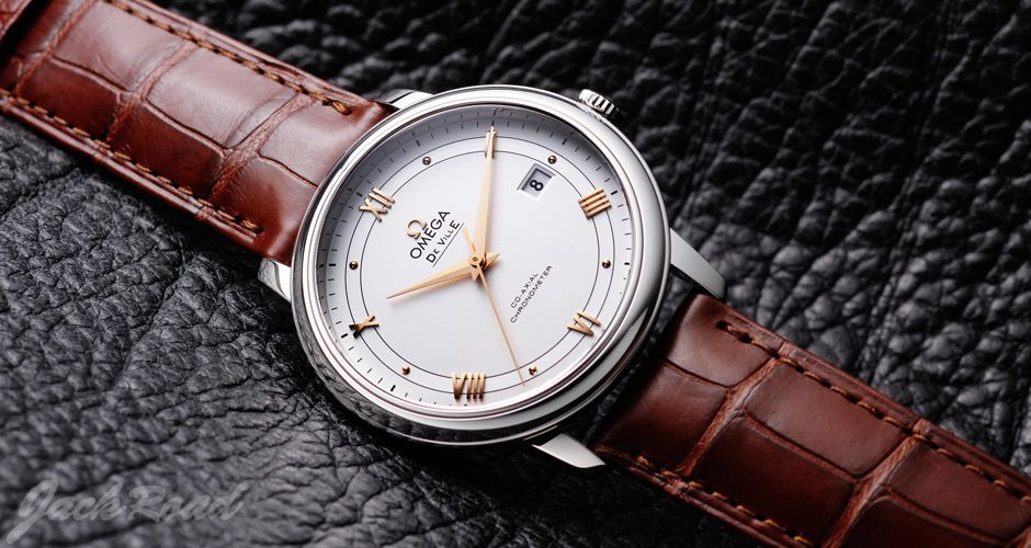 6 minimalist watches that personify the idea of simple luxury