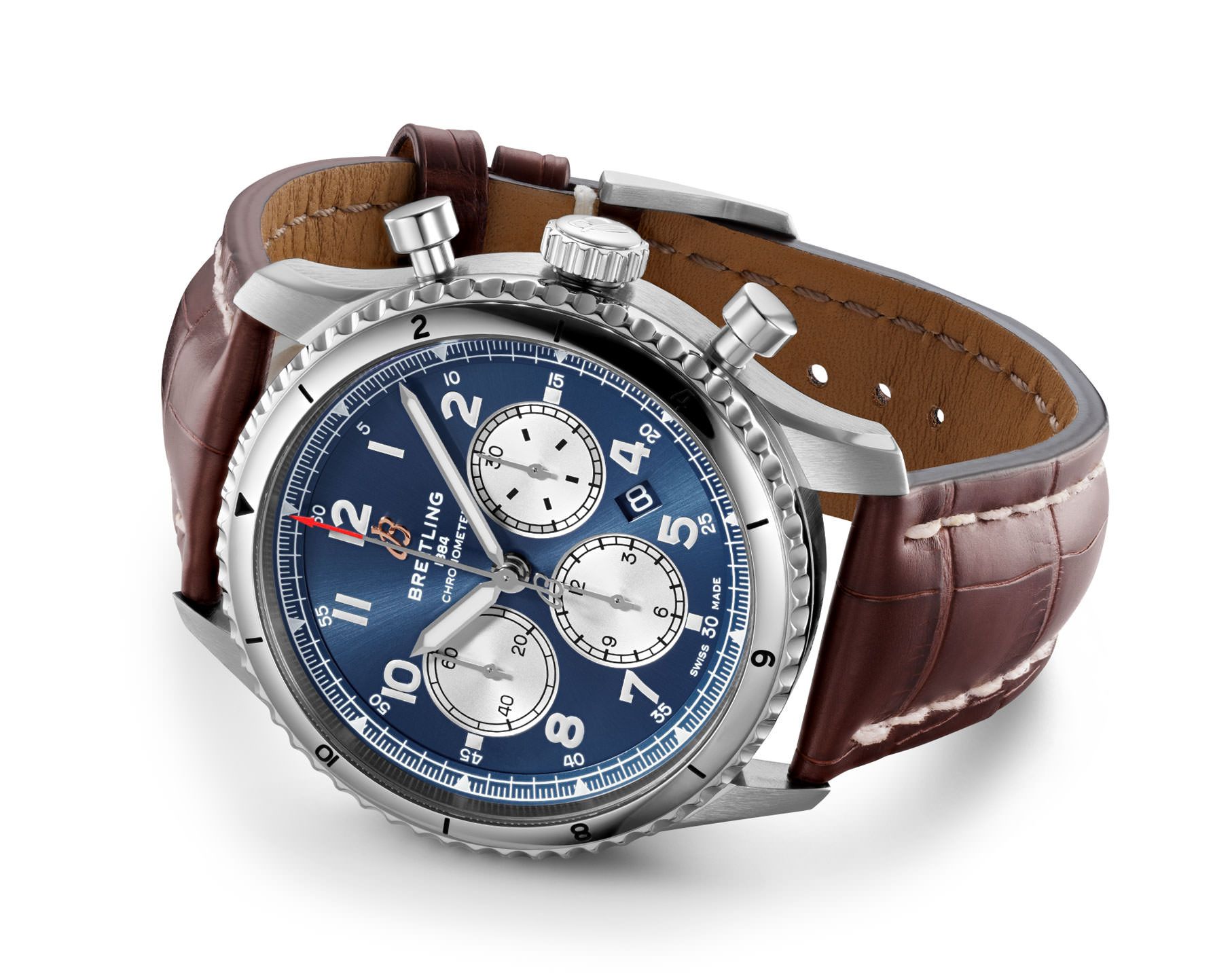 These are the best pilot watches designed for lovers of aviation