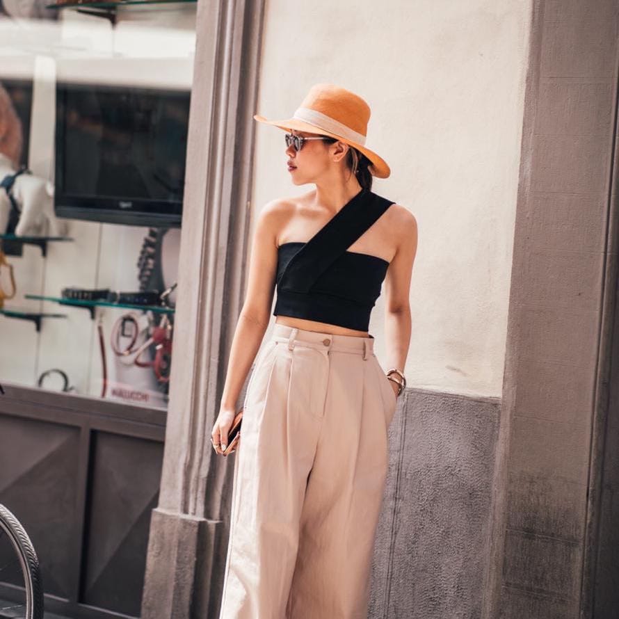 The mythological dreamscape of Iris van Herpen's "Shift Souls" collection