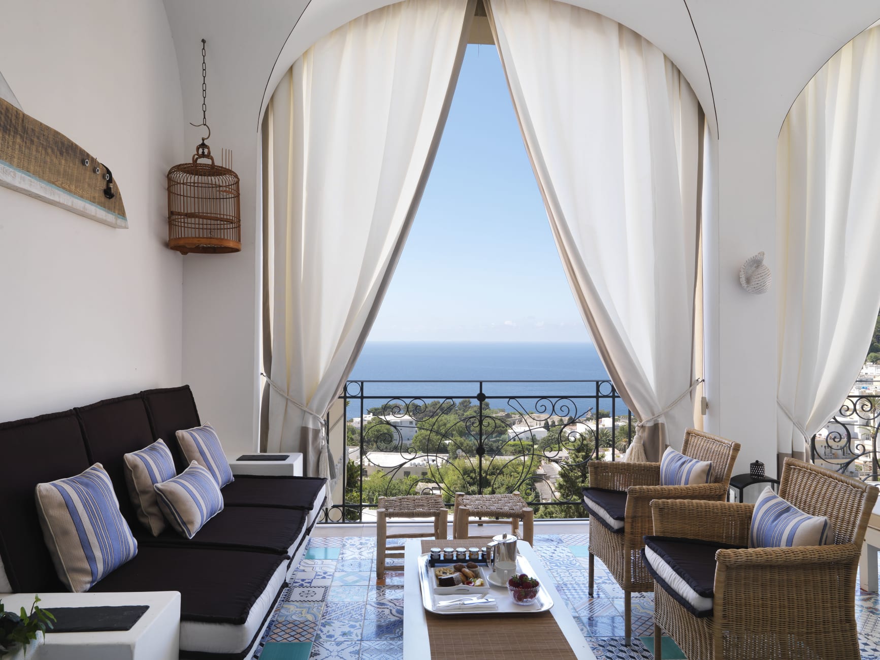 The best luxury hotels in Capri to spend your sunny holidays in