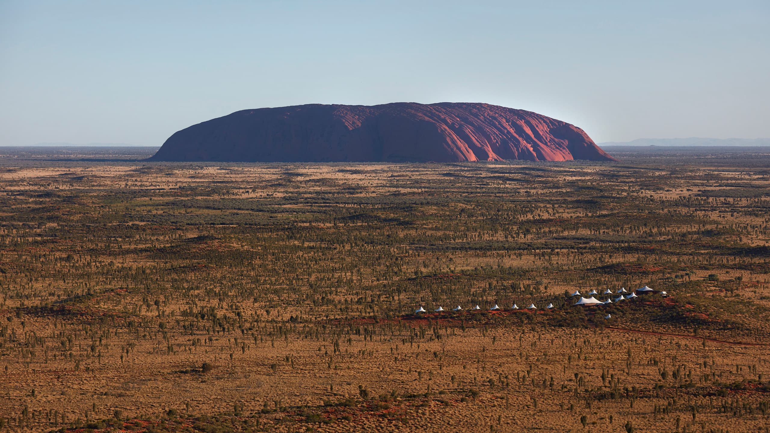 5 best desert glamping destinations for luxury adventure seekers