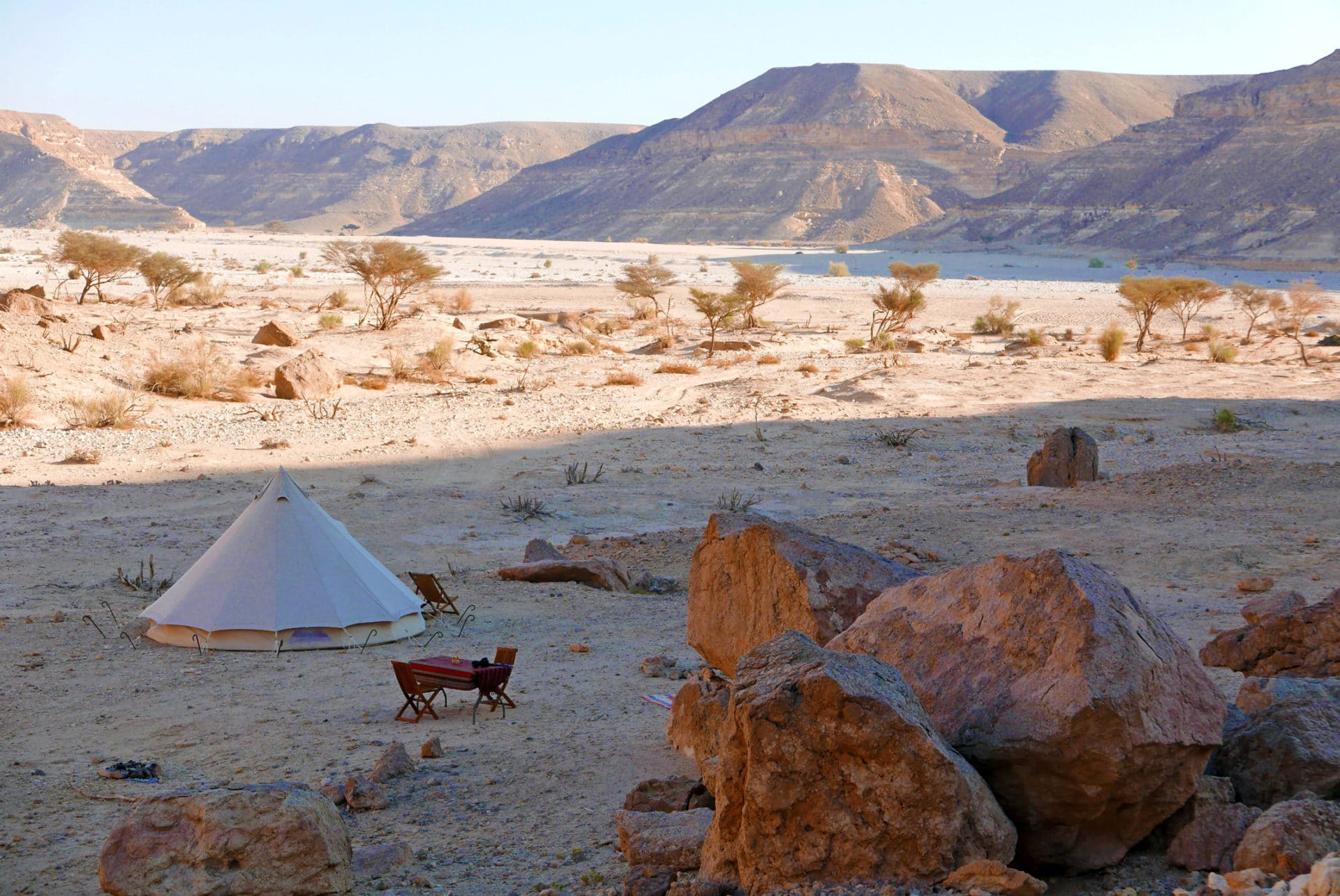 5 best desert glamping destinations for luxury adventure seekers