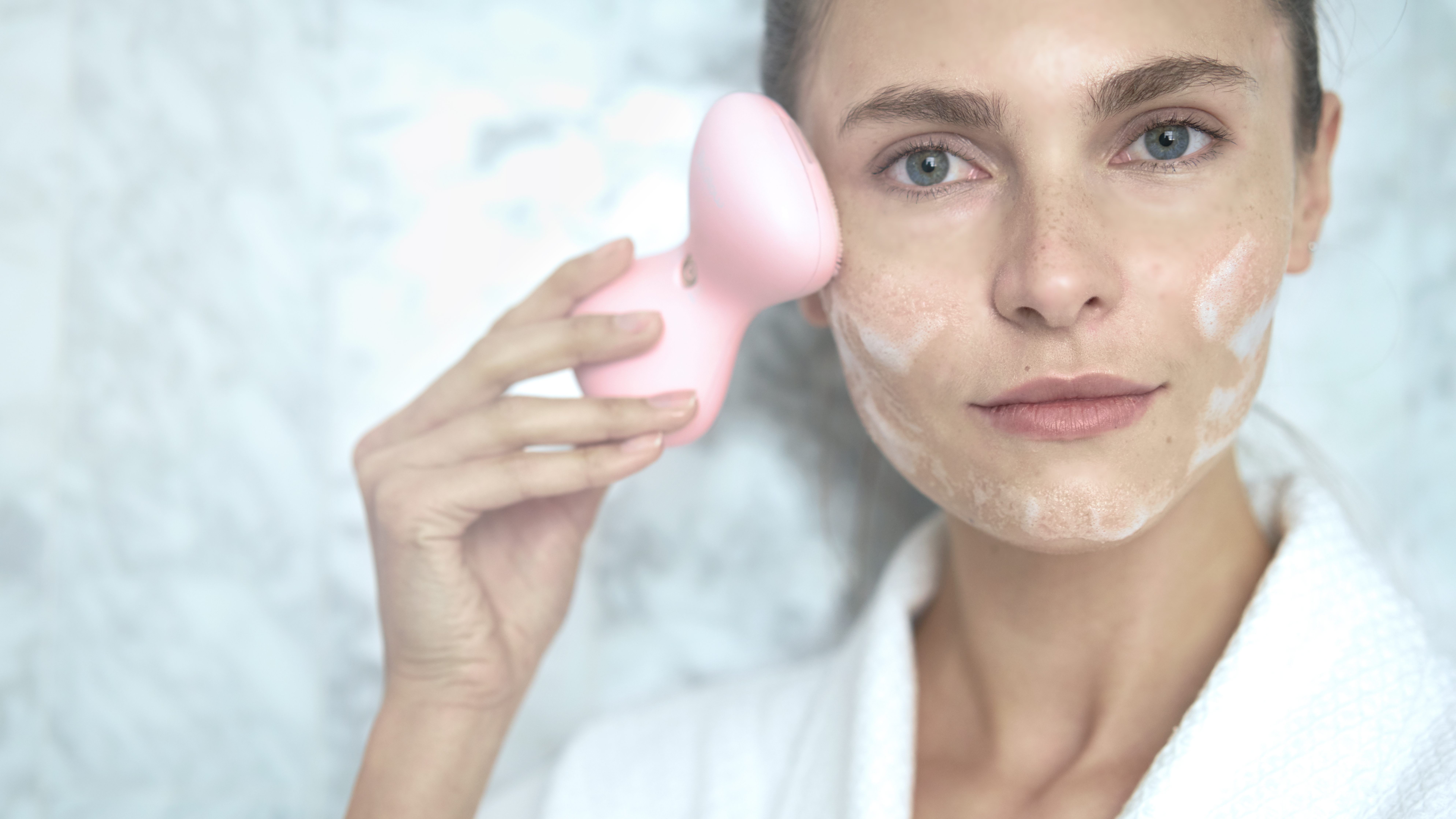 How to incorporate high tech beauty gadgets into your skincare regime