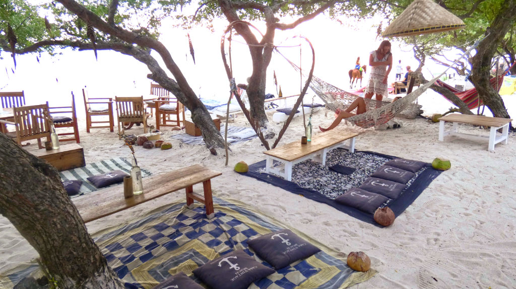 7 best beach bars in Lombok for Margaritas and more