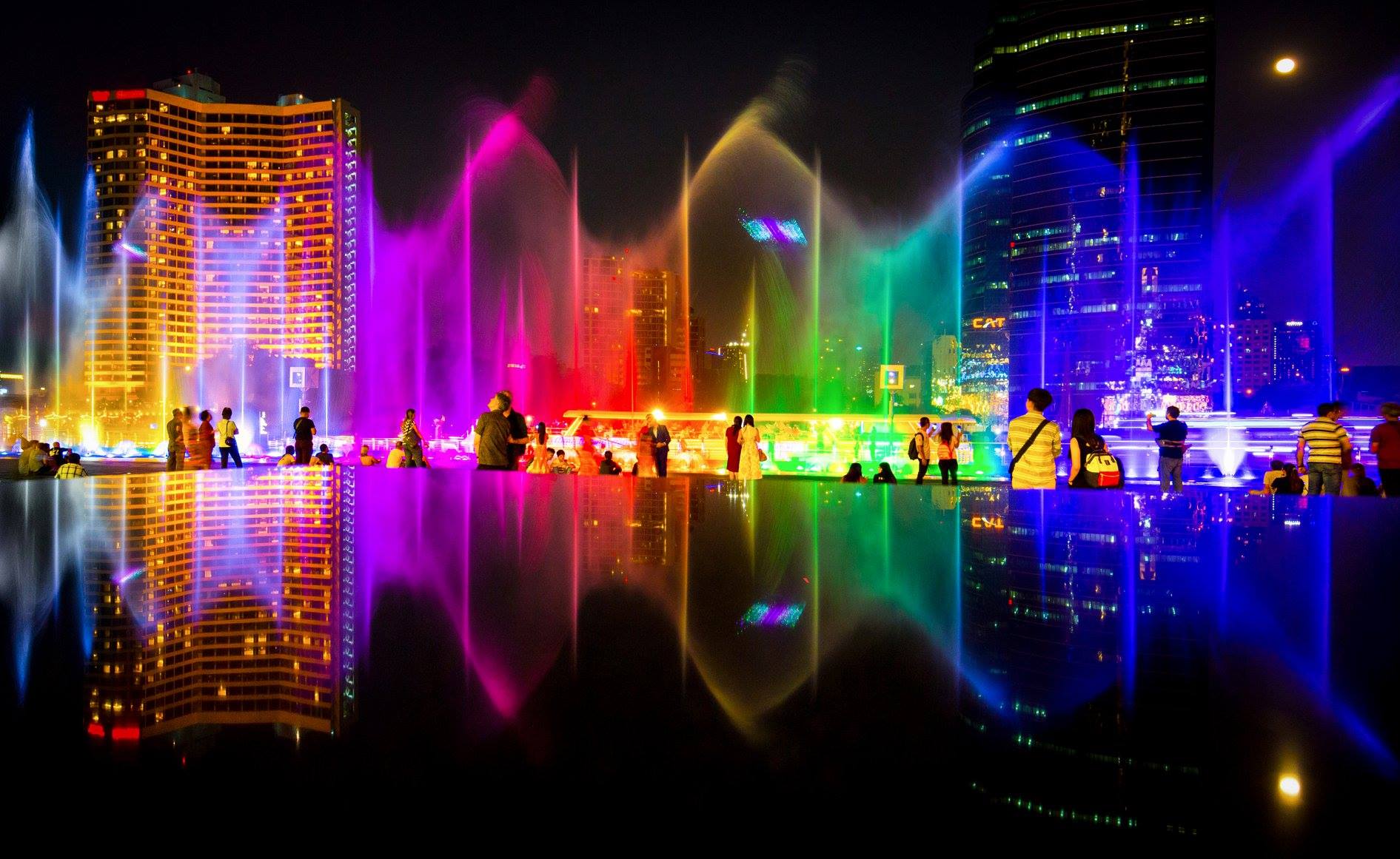 Why you should head to ICONSIAM for the festive season in Bangkok