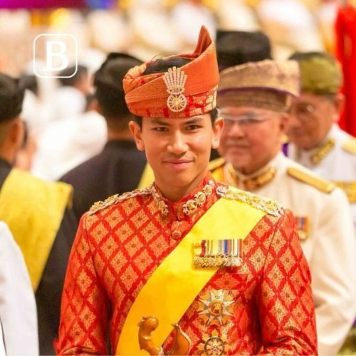 Prince Abdul Mateen dan Dayang Anisha Isa Kalebic selamat berkahwin