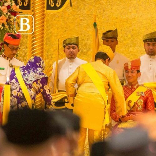Prince Abdul Mateen dan Dayang Anisha Isa Kalebic selamat berkahwin