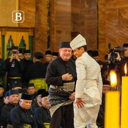 Prince Abdul Mateen dan Dayang Anisha Isa Kalebic selamat berkahwin