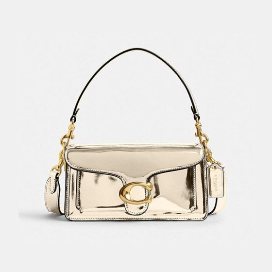 10 Jenama handbag wanita yang mesti dimiliki tahun 2024 ini!