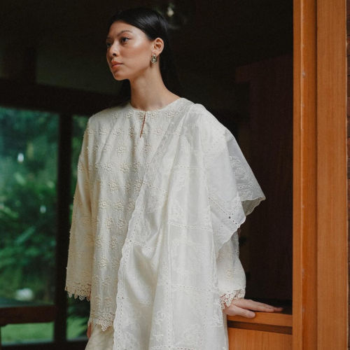 Koleksi Hari Raya 2024 Dari Pereka Fesyen Tempatan Buat Anda Raya Ini!