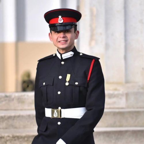 Tengku Muhammad Iskandar Ri’ayatuddin Shah, biodata lengkap