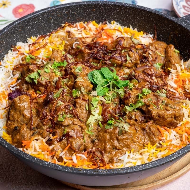 Nasi beriani daging 'one pot', resipi menggiurkan buat tetamu!