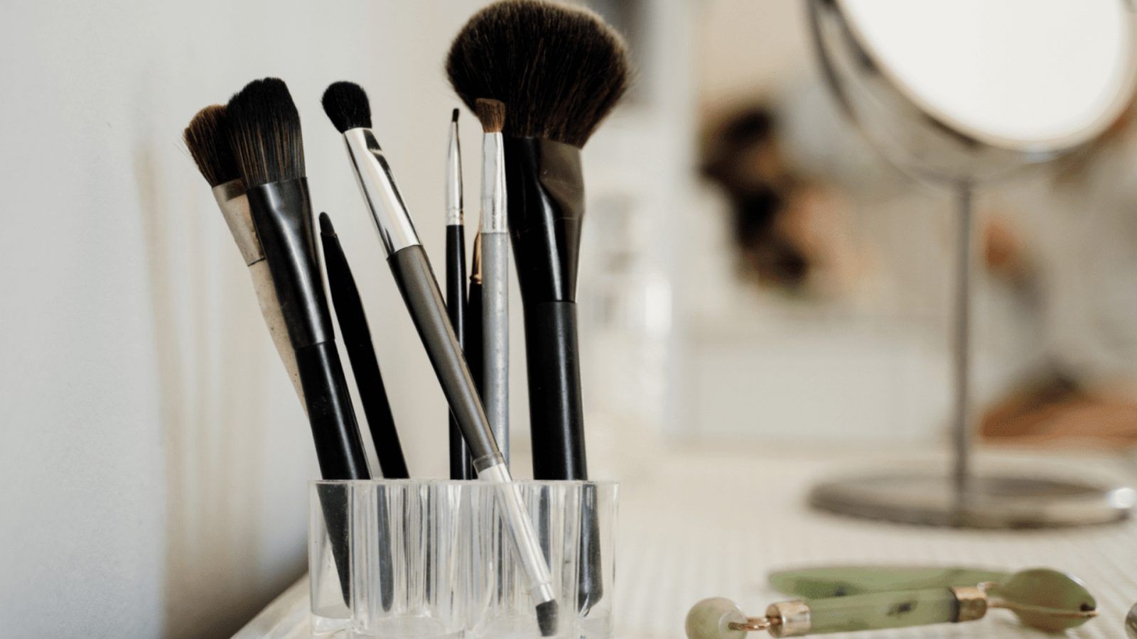 Brush makeup dan fungsinya yang berbeza, anda wajib tahu!