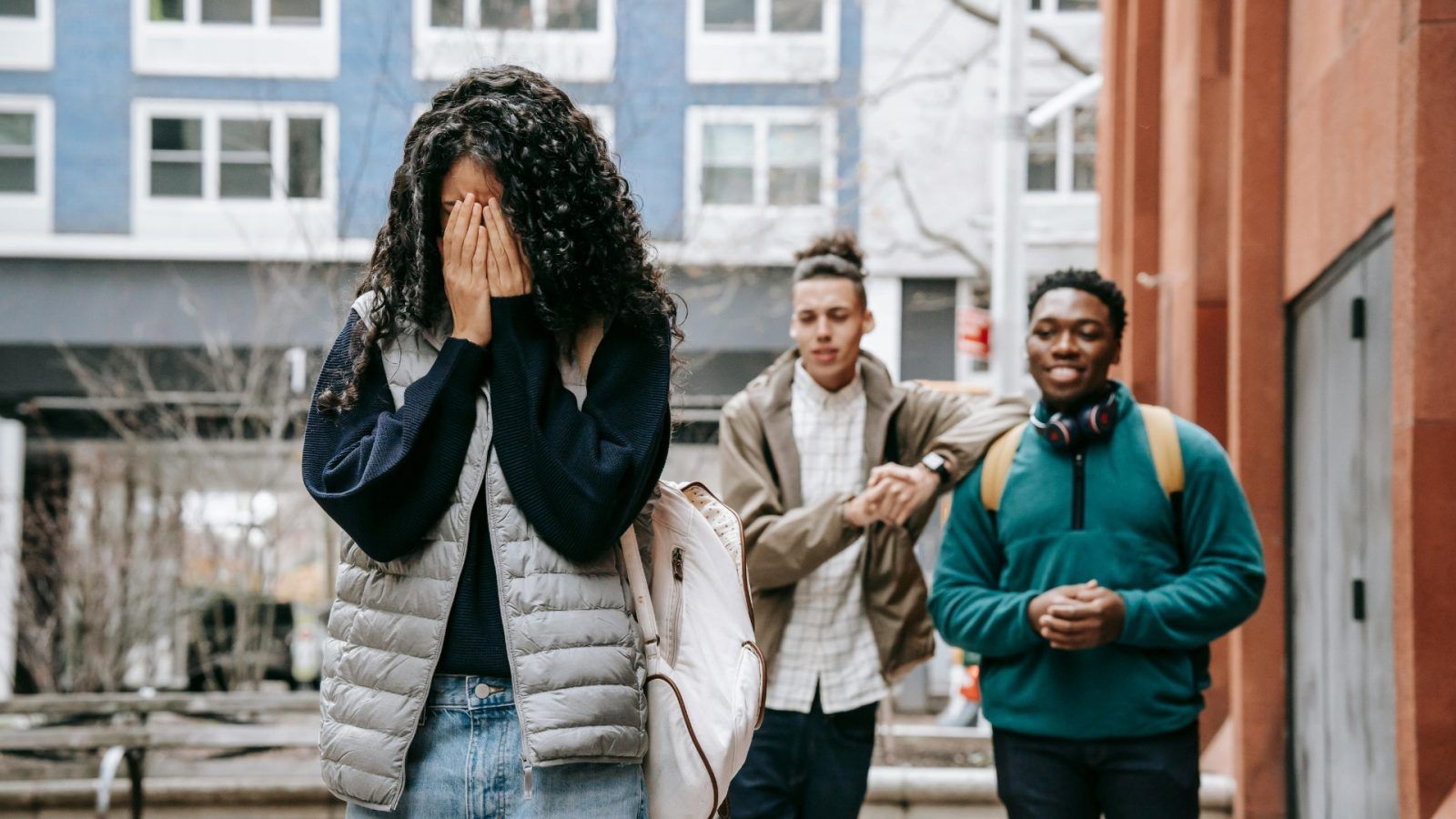 Kesan buli dan bagaimana ia menghantui mangsa: #saynotobullying