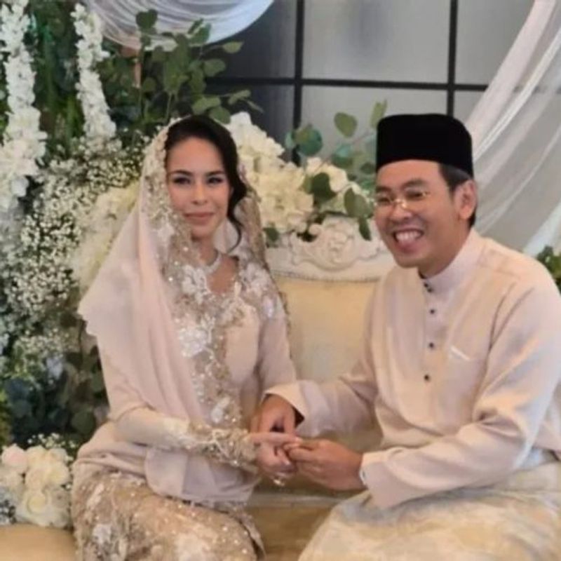 Erysha Emyra menang pelakon baru popular ABPBH, ini biodatanya