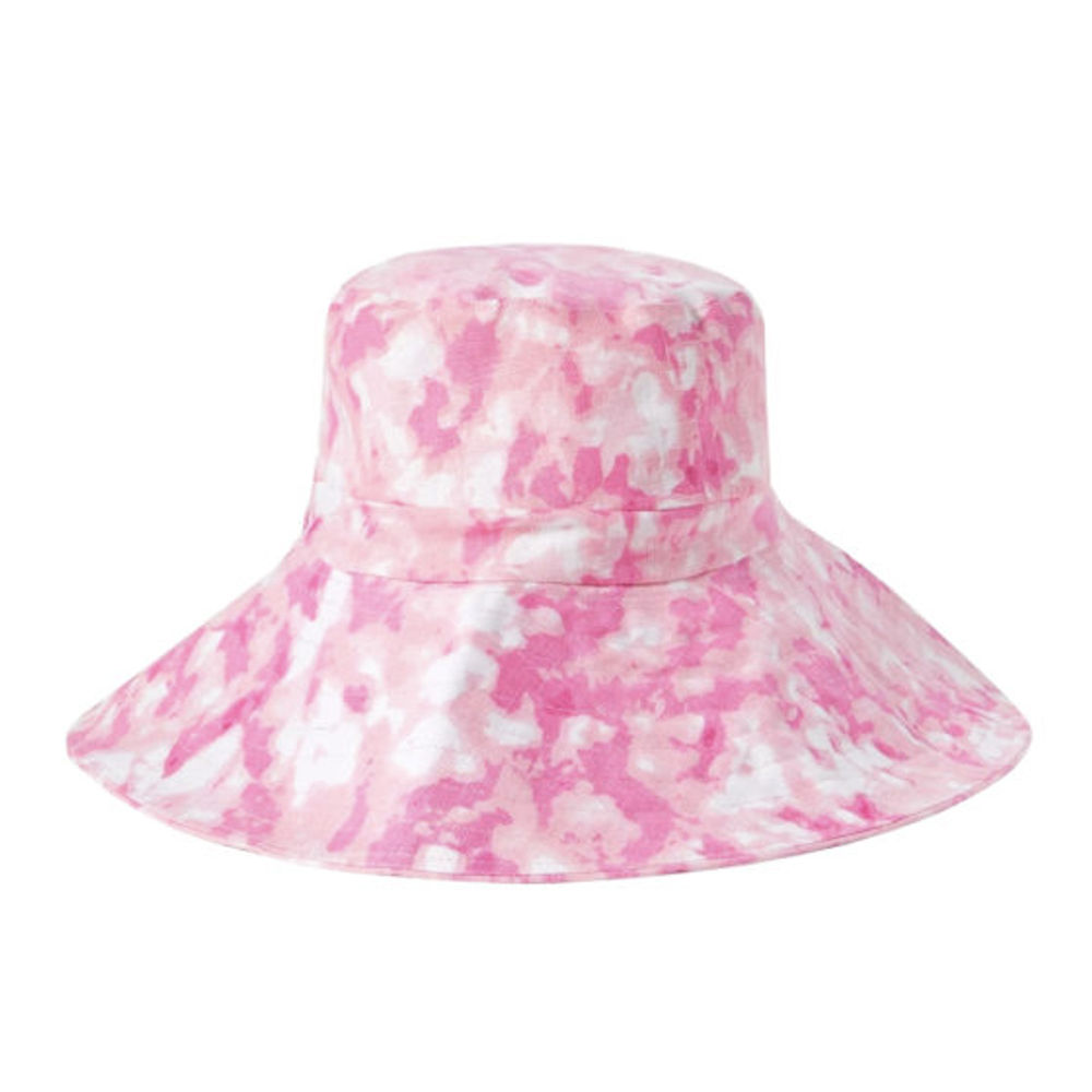 10 bucket hats for a cool and stylish, 90s-inspired summer vibe