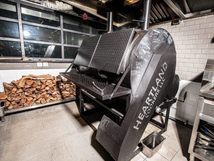 Review: Smoke & Barrel brings real-deal American barbecue to Central