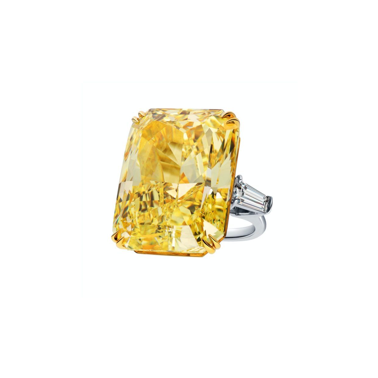 Yellow diamond jewellery inspired by the Pantone 2021 palette