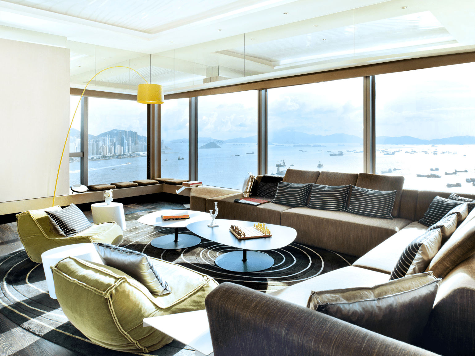 Extravagant Hotel Suites Of Hong Kong