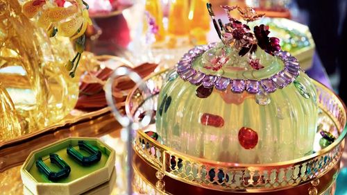 All the latest Jewellery trends & Wedding accessories | LSA Hong Kong